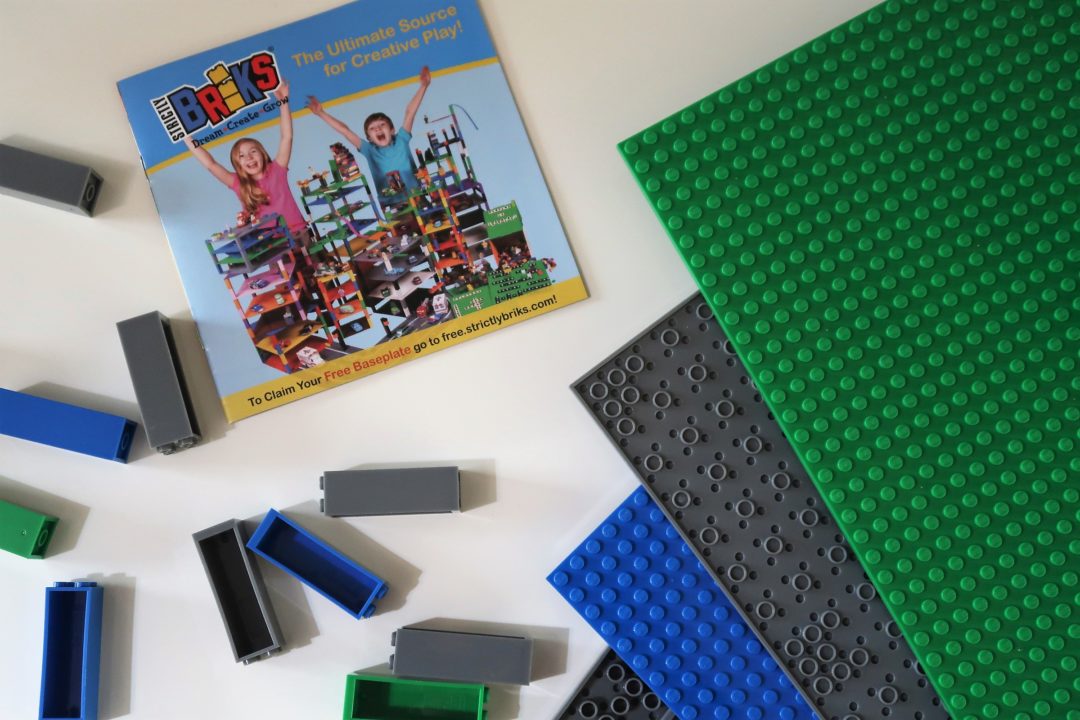 Strictly Briks Classic Trap & Gap - LEGO compatible bricks review ...